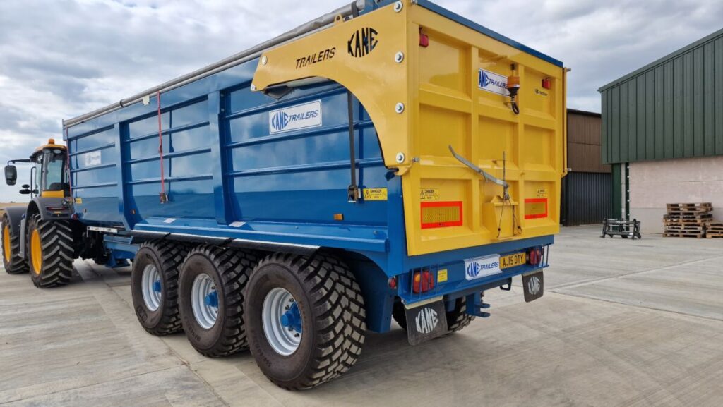 Kane Tri-Axle Grain Trailer – Tractors | TGM Agricultural Machinery ...